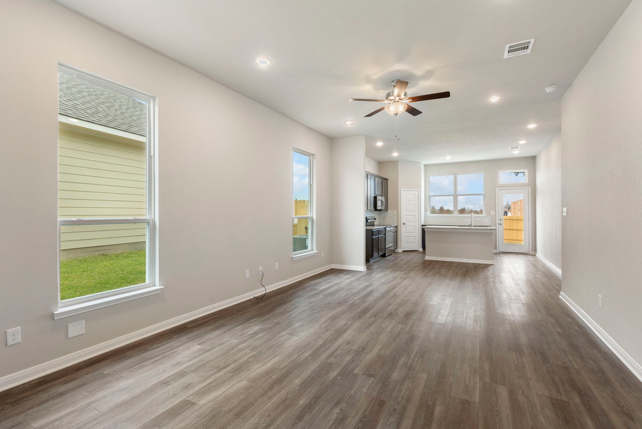 The 1475 New Home in Jarrell, TX | Eastern Wells from Stylecraft Builders