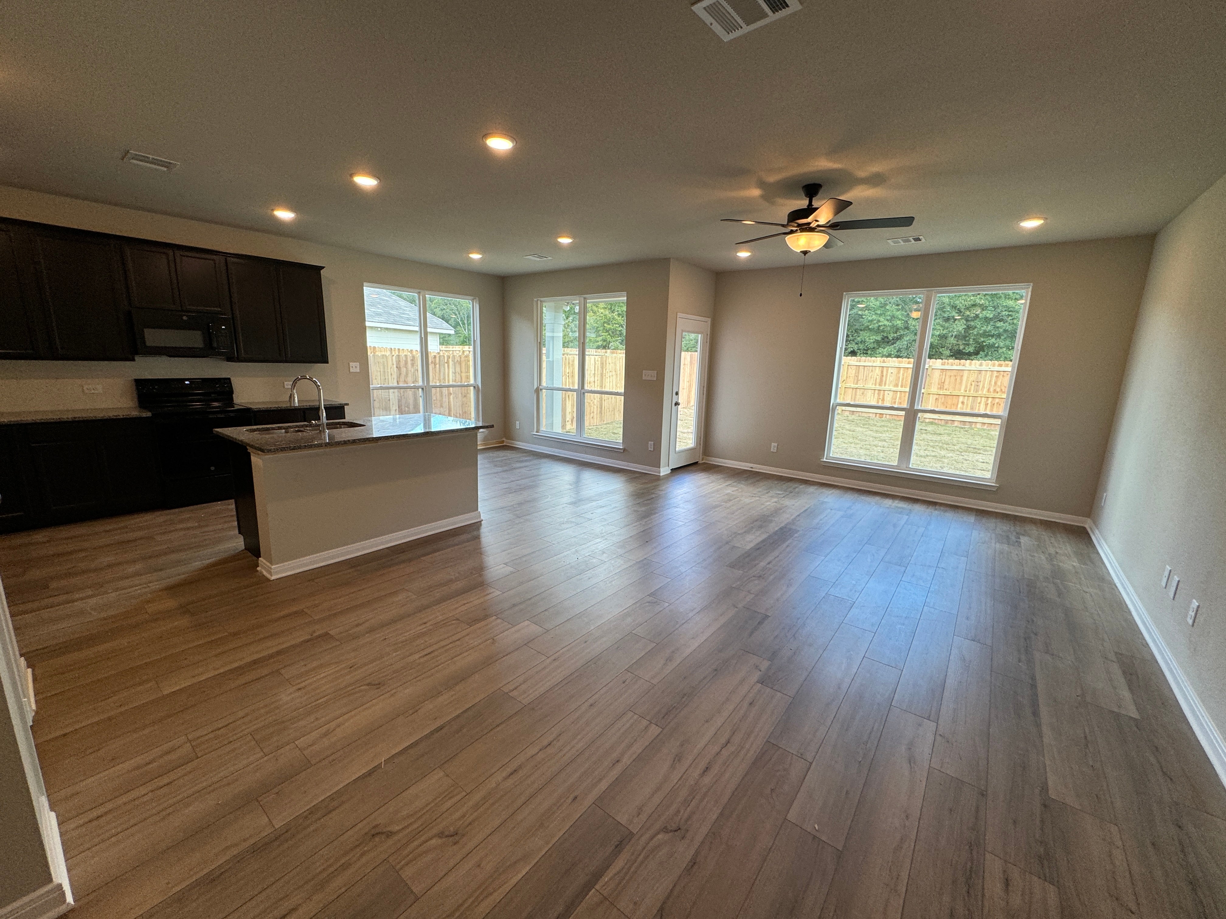 1892 Taggart Trail, Bryan, TX New Home for Sale | Stylecraft Builders
