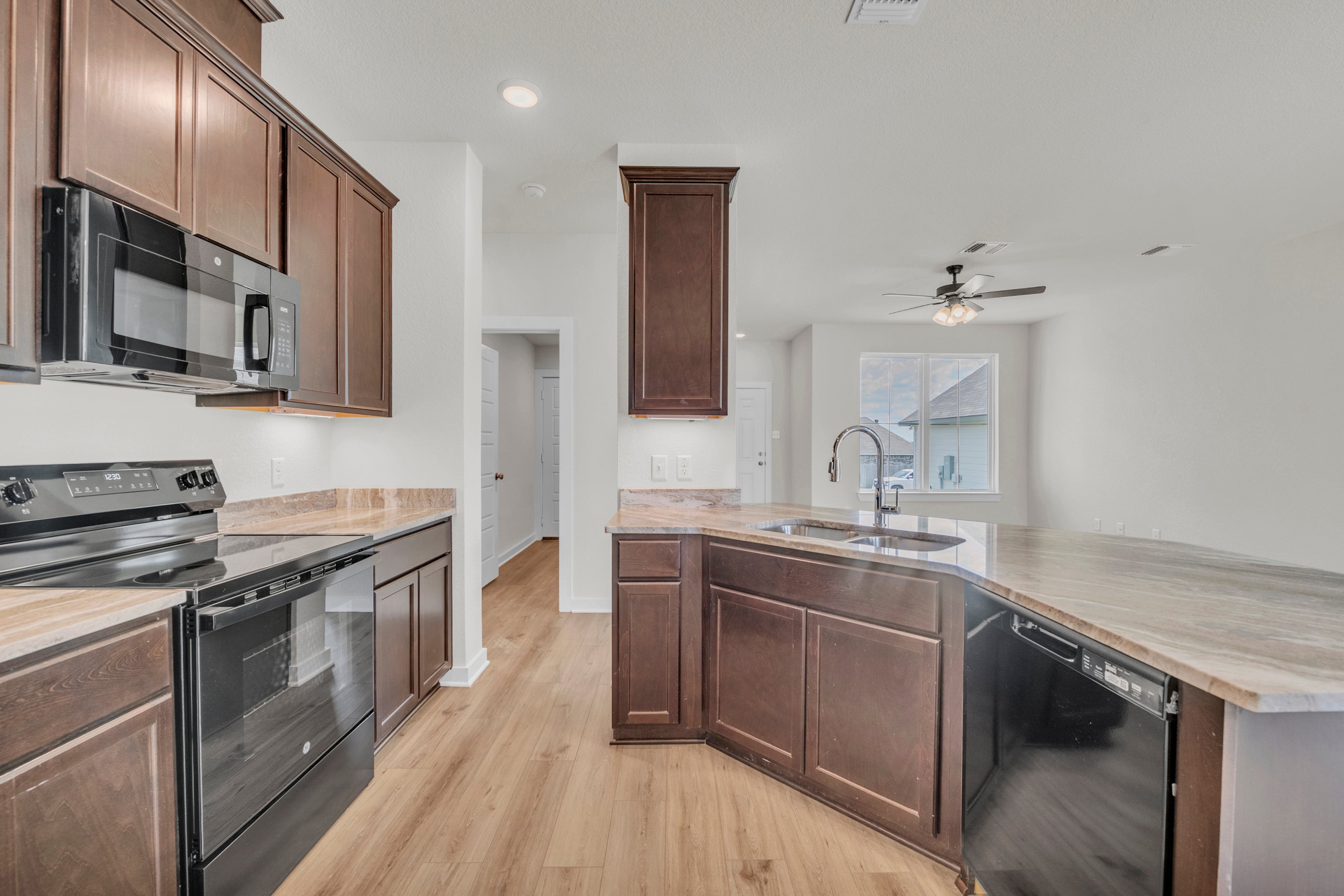 2012 Meridian Loop, Temple, TX New Home for Sale | Stylecraft Builders